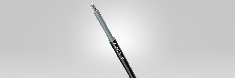 UV-resistant cables for outdoor use